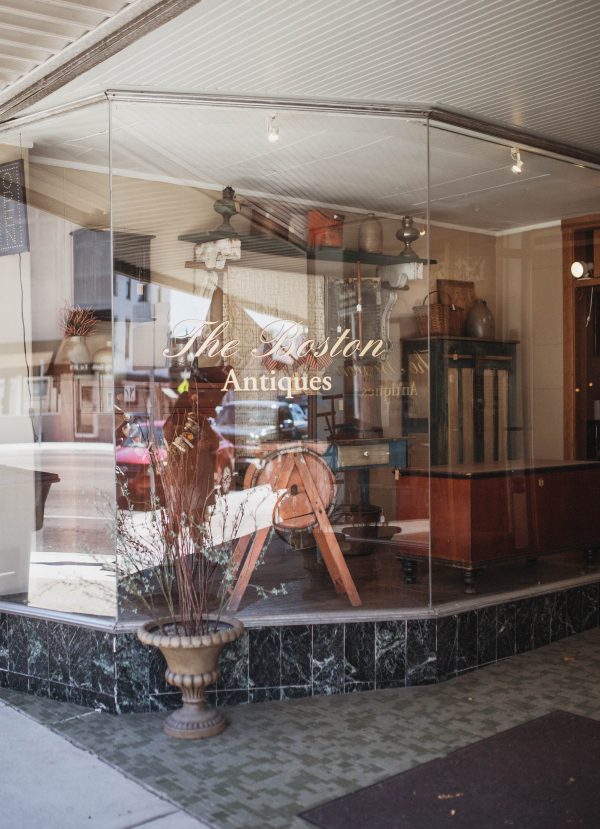 Exploring Urbana Ohio Springfield Antique Extravaganza - Abigail Albers